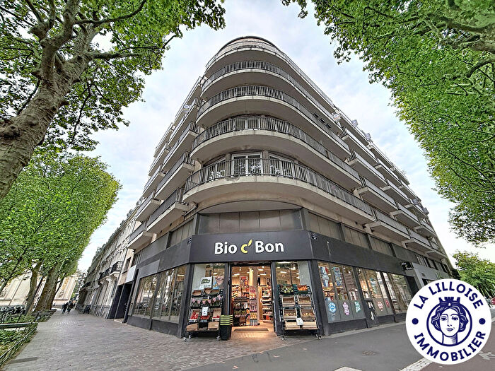 Appartement 3 pièces à Lille, Centre-ville, Euralille, à vendre