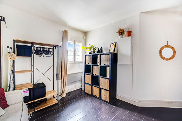Appartement 1 pièce à Paris 18ème, Montmartre, Sacré Coeur, Abbesses, à vendre