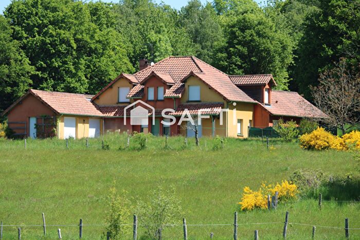 Maison à vendre - Saint-Yrieix-les-Bois - 6 pièces - 3 chambres