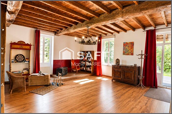 Maison 7 pièces à vendre - Dolomieu