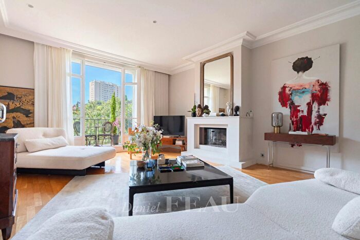 Appartement à vendre - Marseille e , Perier - 6 pièces - 4 chambres