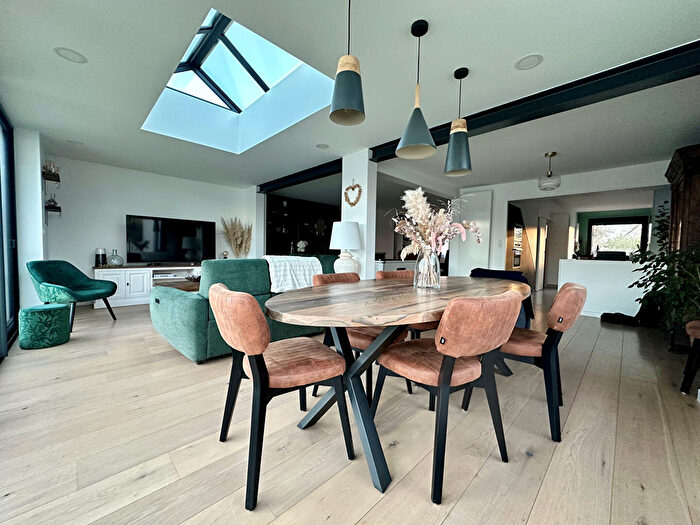 Maison à vendre - Angers, Roseraie - 6 pièces - 4 chambres