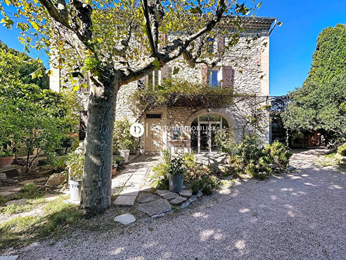 Maison 11 pièces à Vedène, à vendre