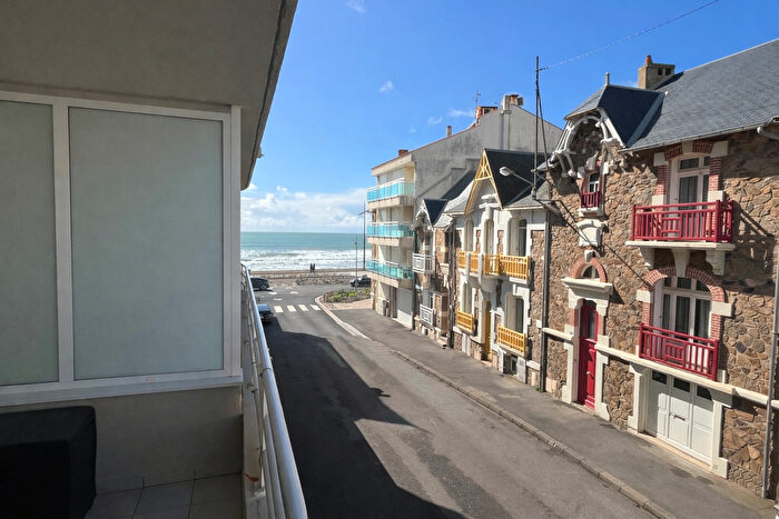 Appartement à vendre - Les Sables-dOlonne, Arago, Saint-Pierre, Rudelière - 2 pièces - 1 chambre