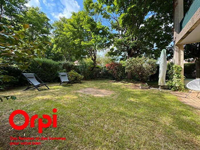 Appartement à vendre - Montigny-le-Bretonneux, La Sourderie Nord - 3 pièces - 2 chambres