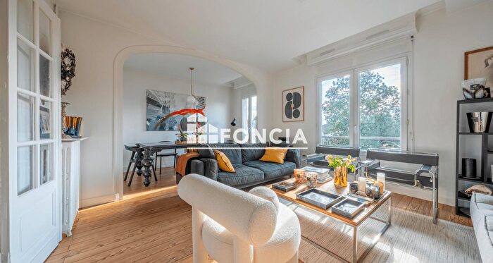 Appartement 4 pièces à Le Bouscat, Centre-ville, Robert Schuman, à vendre
