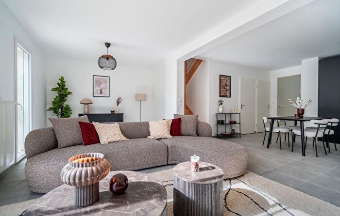 Maison à vendre - Loisin - 5 pièces - 4 chambres