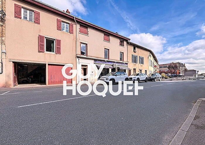 Maison à vendre - La Roche-Vineuse - 6 pièces - 4 chambres