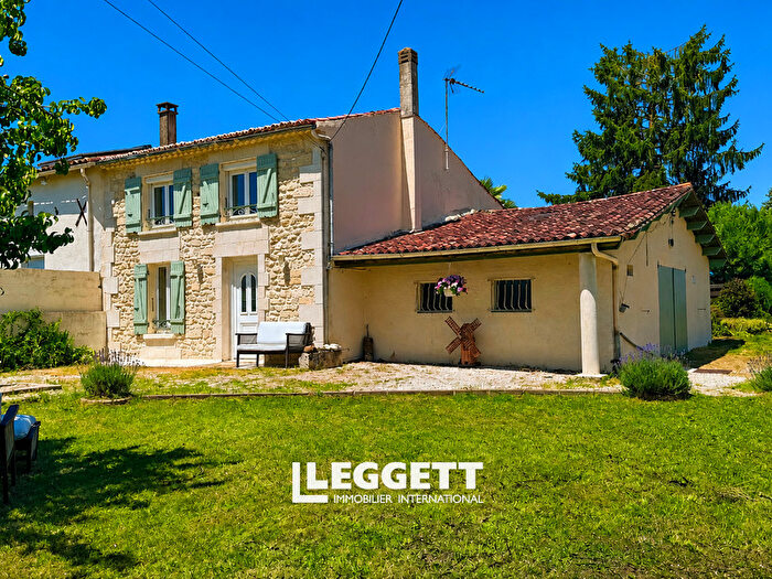 Saint-Simon-de-Bordes - Maison 5 pièces à vendre
