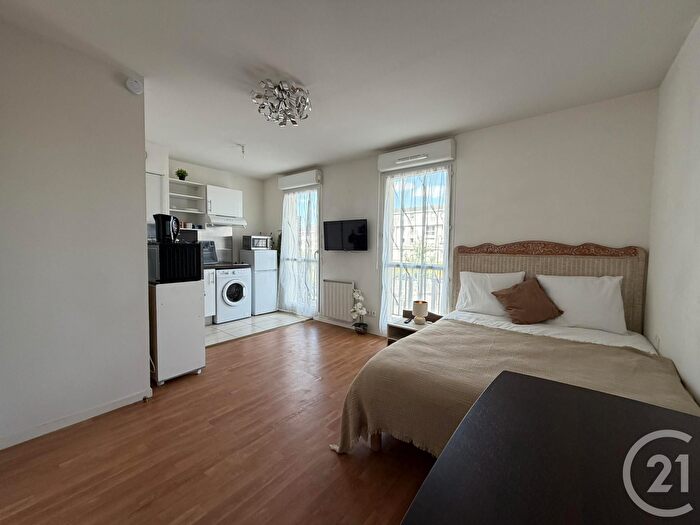 Lucé, Centre-ville - Appartement 1 pièce à louer