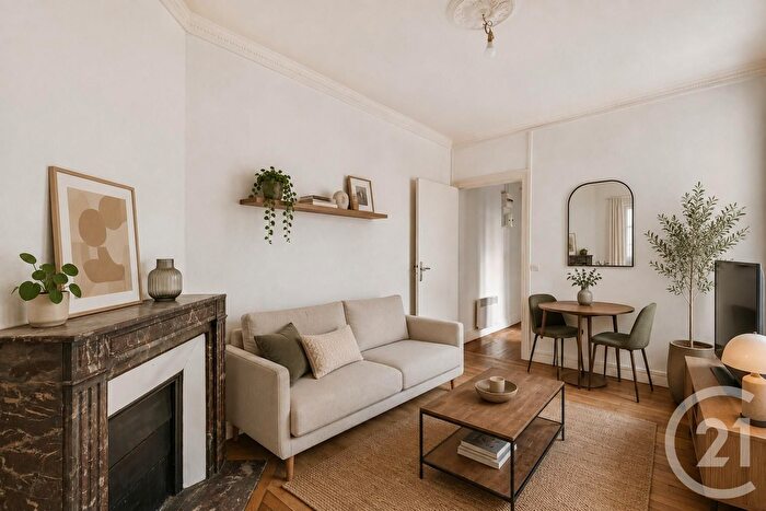 Paris 18ème, Barbès, Château Rouge : Appartement 2 pièces à vendre