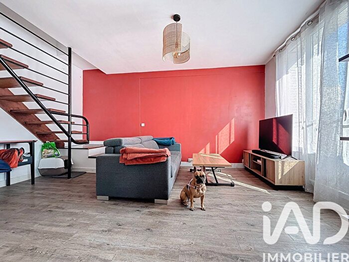 Appartement à louer - Les Arcades, Viroflay - 3 pièces - 2 chambres