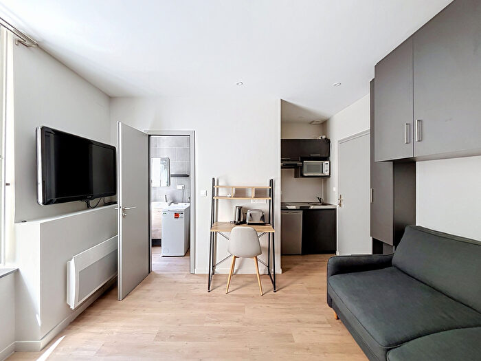 Appartement 1 pièce à Nancy, Ville vieille, Léopold, à louer