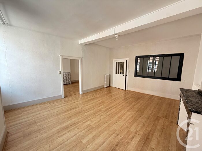 Appartement à louer - Albi, Centre-ville - 2 pièces - 1 chambre