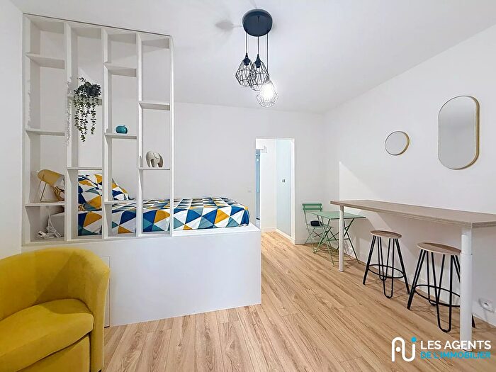 Appartement 1 pièce à Orléans, La Madeleine, Saint-Laurent, à louer