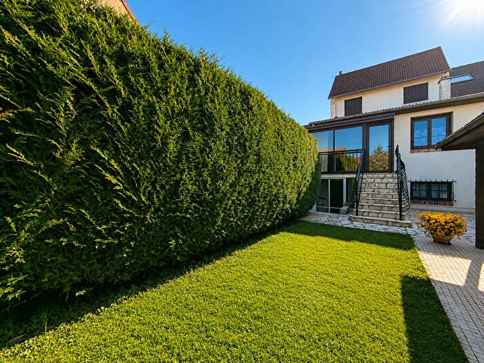 Sartrouville, La Plaine : Maison 4 pièces à vendre