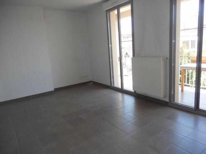 Clairmarais-Charles Arnould, Reims : Appartement 1 pièce à louer