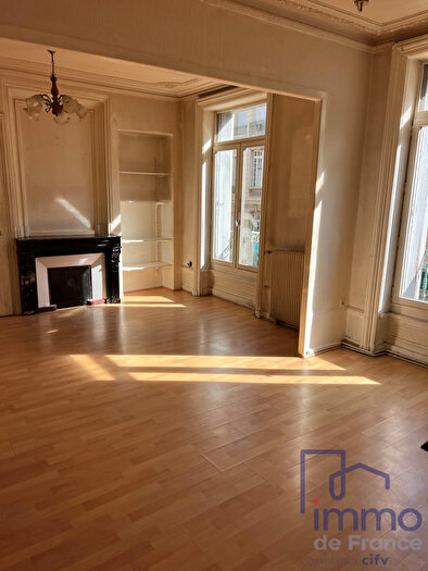 Appartement à vendre - Saint-Étienne - 5 pièces - 3 chambres