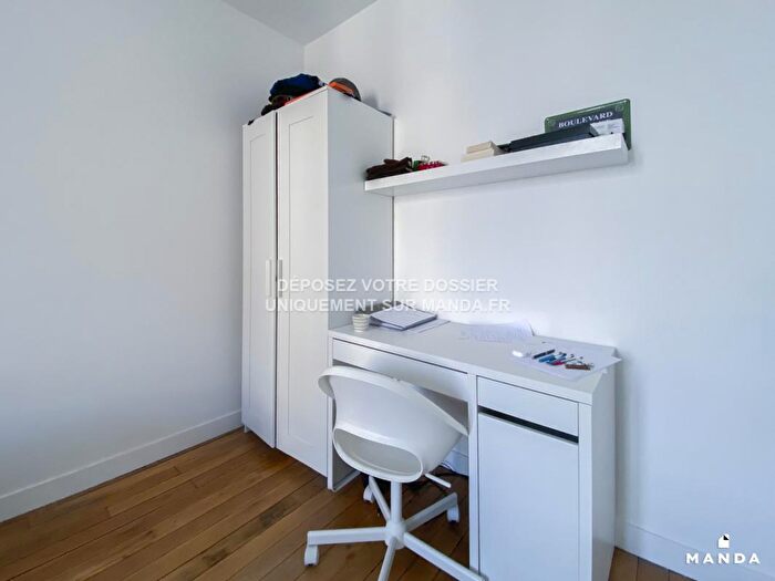 Appartement 4 pièces à louer à Courbevoie, Gambetta, La Défense