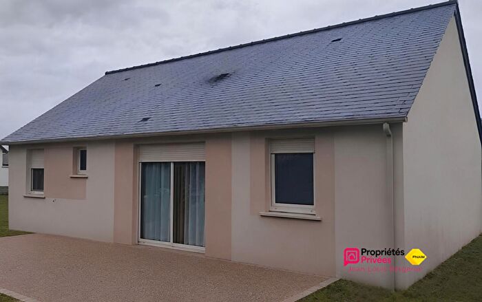 Neuillé-Pont-Pierre : Maison 5 pièces à vendre