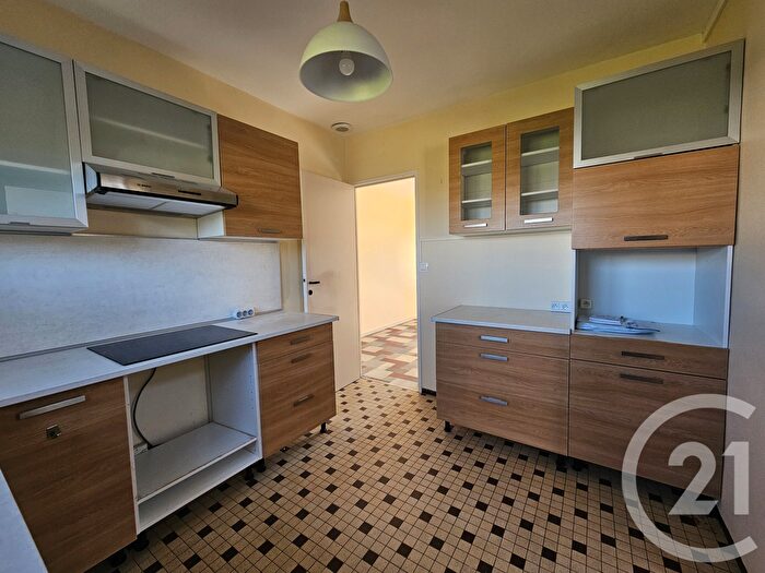 Maison à louer - Buzançais - 3 pièces - 2 chambres