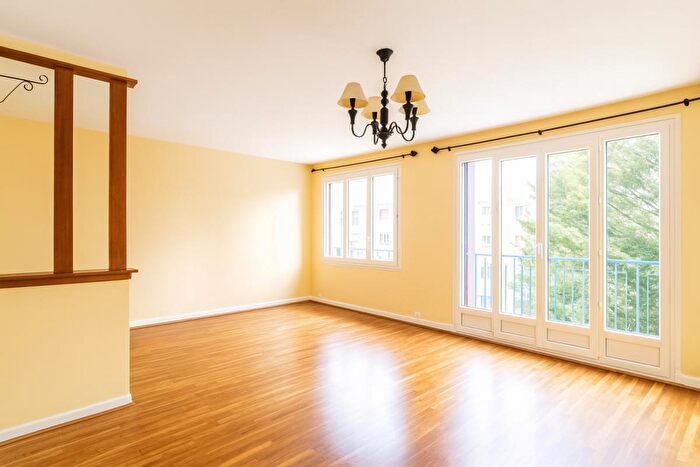 Appartement à vendre - Meulan-en-Yvelines - 3 pièces - 2 chambres