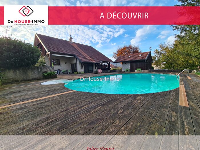 Maison à vendre - Villers-Saint-Martin - 10 pièces - 5 chambres