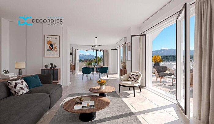 Thonon-les-Bains, Ouest : Appartement 4 pièces à vendre