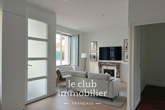 Maison à vendre - Nantes, Sainte-Thérèse, Rond-Point de Vannes - 5 pièces - 3 chambres