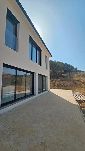 Maison à vendre - Narbonne, Saint-Jean, Saint-Pierre - 5 pièces - 4 chambres