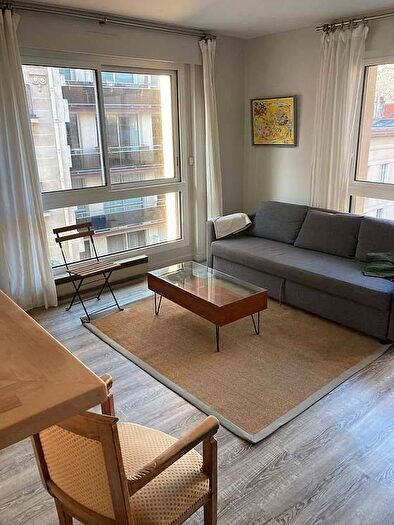 Appartement à louer - Courcelles-Wagram, Paris ème arrondissement - 2 pièces - 1 chambre