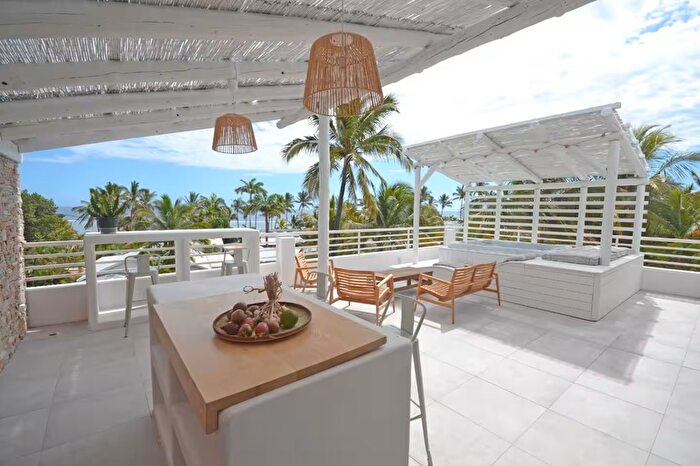 Appartement à vendre - Saint-Paul, Saline les Bains - 3 pièces - 2 chambres