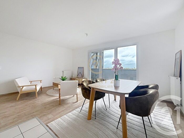 Appartement 4 pièces à Quartiers Centre, Beaulieu, à vendre