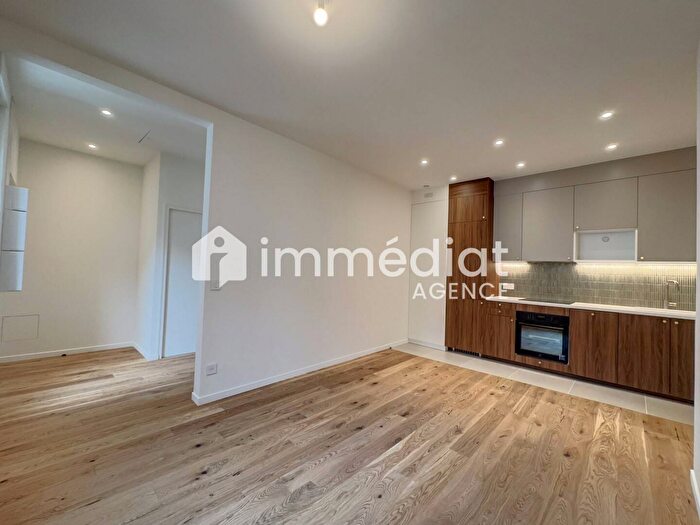 Appartement à louer - Centre Ville, Rueil-Malmaison - 2 pièces - 1 chambre