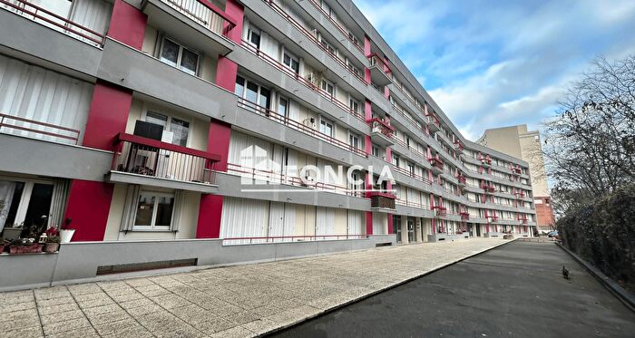 Appartement 5 pièces à Villeneuve-la-Garenne, Centre-ville, à vendre