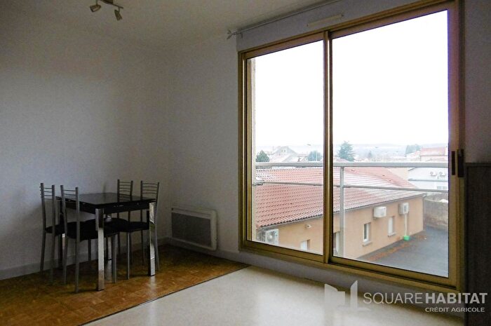 Appartement à louer - Issoire, Murat, Pasteur, Pailloux - 1 pièce