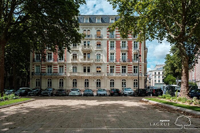 Appartement à vendre - Vichy, Thermal - 3 pièces - 1 chambre