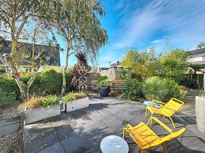 Maison à vendre - Larmor-Plage - 9 pièces - 6 chambres