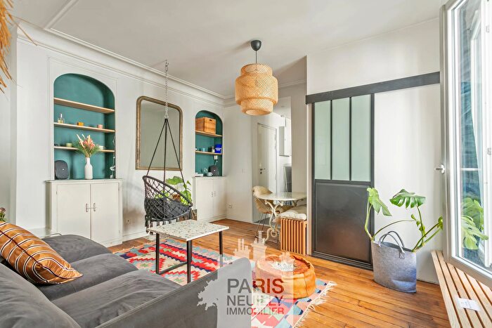 Appartement à louer - Paris e , Barbès, Château Rouge - 2 pièces - 1 chambre
