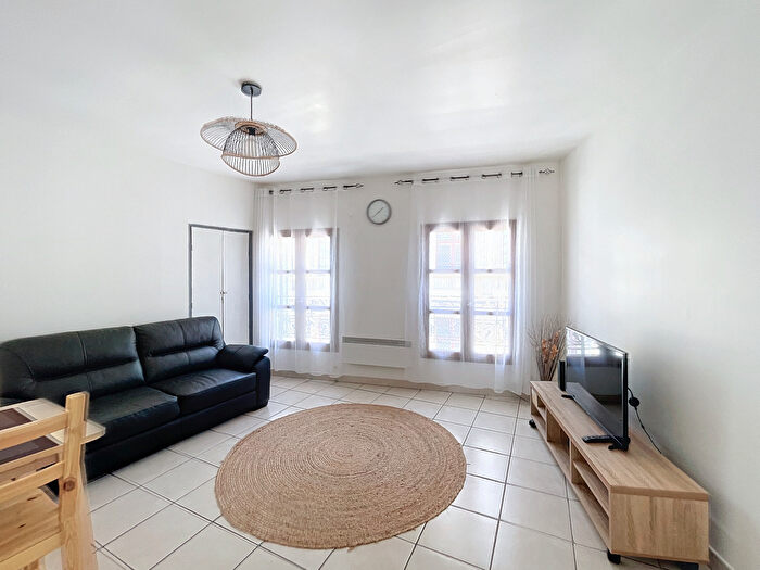 Avignon, Palais des Papes, Zone Piétonne - Appartement 3 pièces à louer