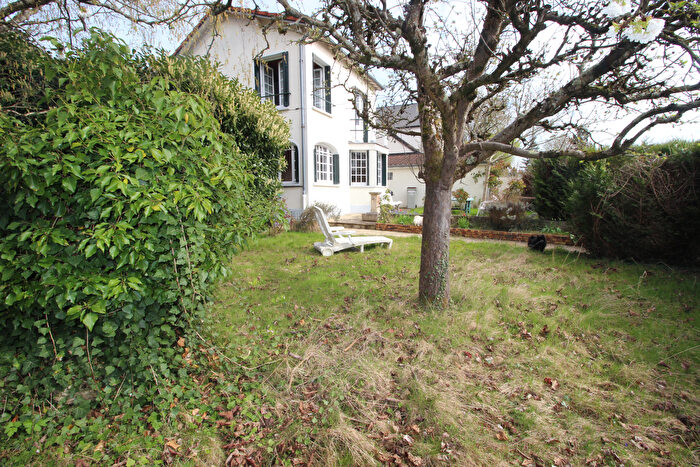 Maison à vendre - Varennes-Jarcy - 4 pièces - 3 chambres