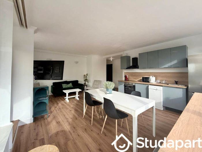 Appartement 1 pièce à Edouard Vaillant-Vauban-Barbieux, Roubaix, à louer