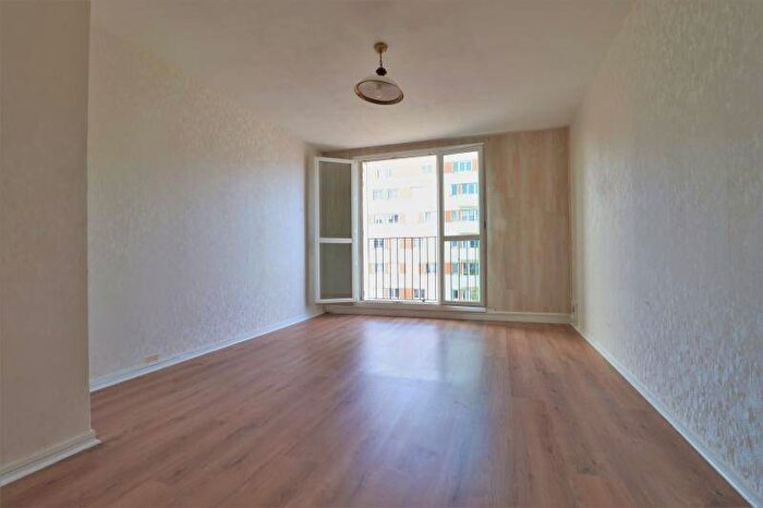 Appartement à louer - Porchefontaine, Versailles - 3 pièces - 2 chambres