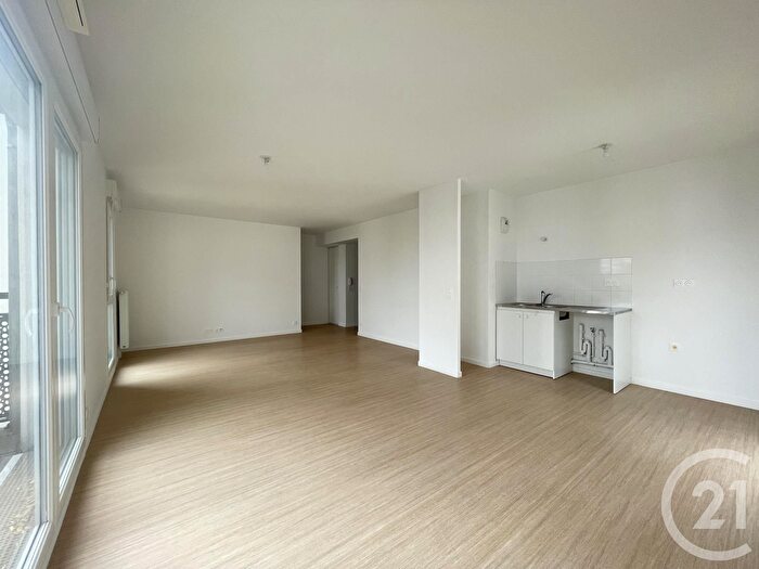 Appartement 4 pièces à vendre - Maurepas, Le Village
