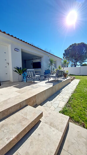 Maison à vendre - Marguerittes - 4 pièces - 3 chambres