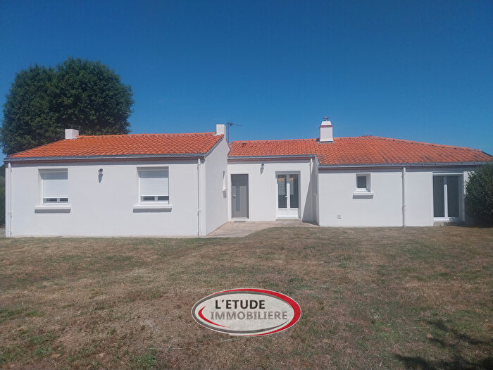 Maison à vendre - Sainte-Pazanne - 6 pièces - 4 chambres