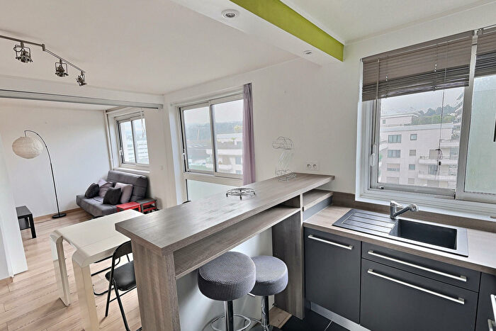 Appartement à louer - Boulogne-Billancourt, Silly, Gallieni - 2 pièces - 1 chambre