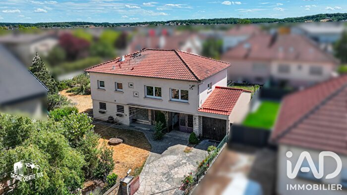 Yutz, De Gaulle, Stade Mermoz : Maison 5 pièces à vendre