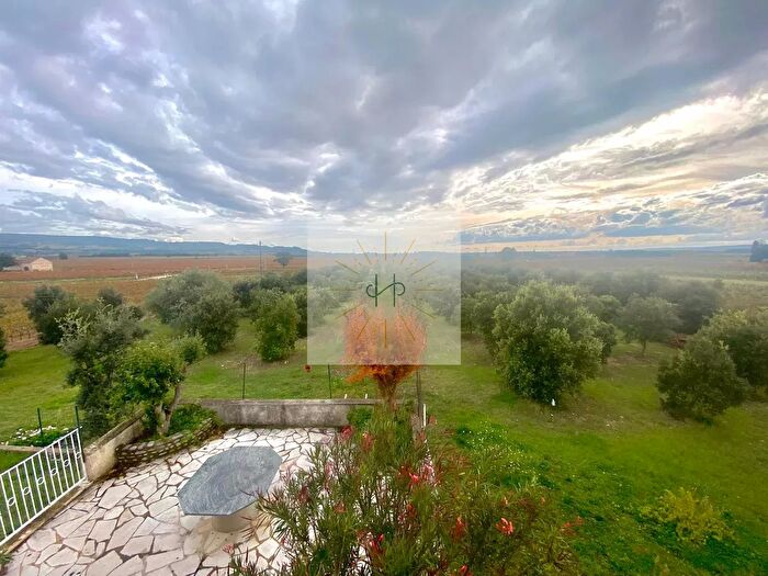 Maison à vendre - Bollène - 10 pièces - 5 chambres