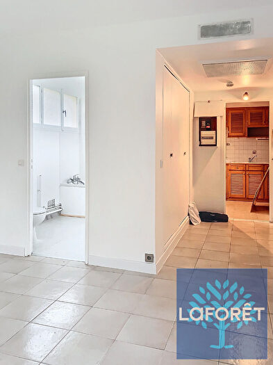 Appartement à vendre - Neuilly-sur-Marne, Carnot, République - 1 pièce